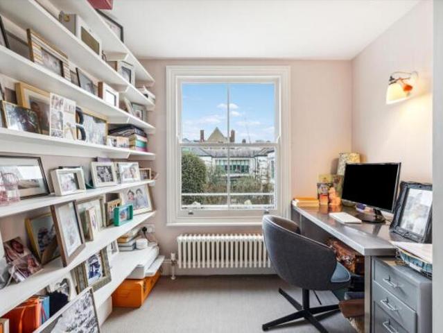 6 bedroom town house for rent in Brussels Road, Battersea, London SW11