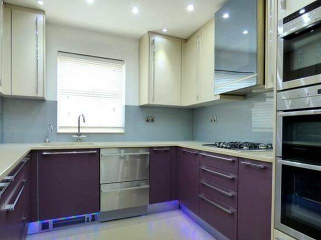 6 bedroom town house for rent in Burgoyne Road Southsea VIDEO TOUR AVAILABLE PO5