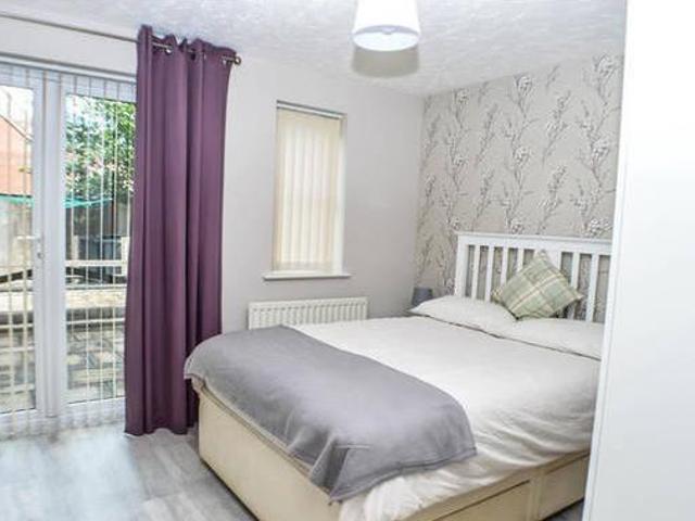 6 bedroom town house for rent in Duchess Close Bridgwater TA6