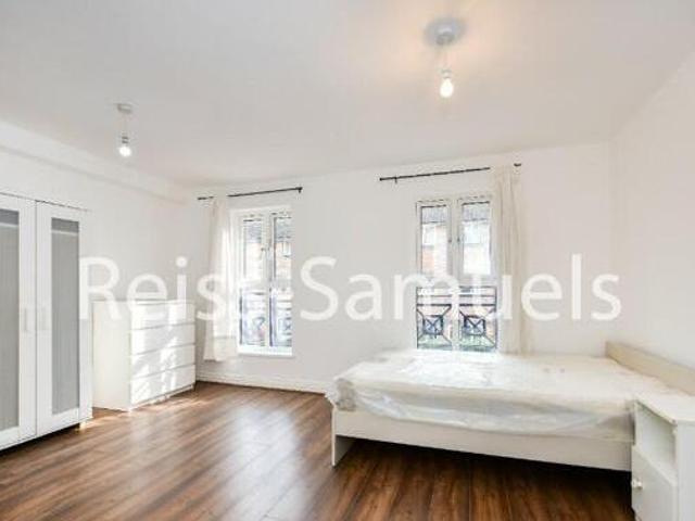 6 Bedroom Town House For Rent In Isle Of Dogs, Canary Wharf,london