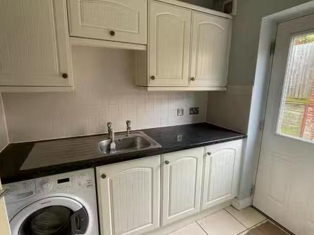 6 bedroom town house for rent in St. Marys Fields, Colchester.