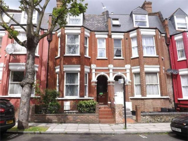 6 Bedroom Terraced House