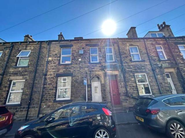 6 Bedroom Terraced House