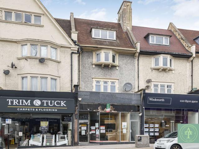6 Bedroom Terraced House