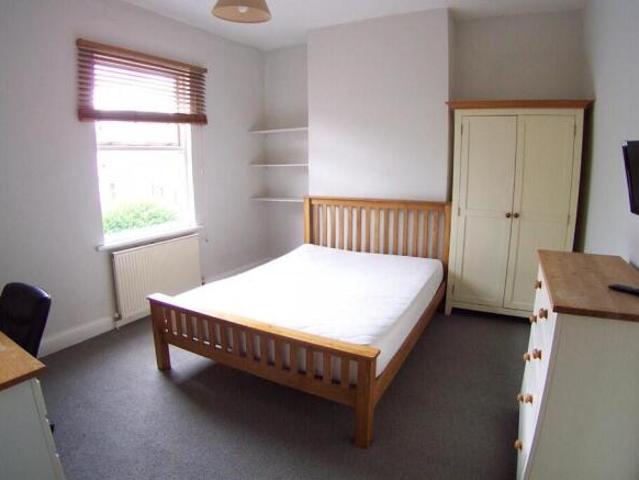 6 bedroom terraced house for rent in 18 Consort Terrace, Leeds, West Yorkshire, LS3