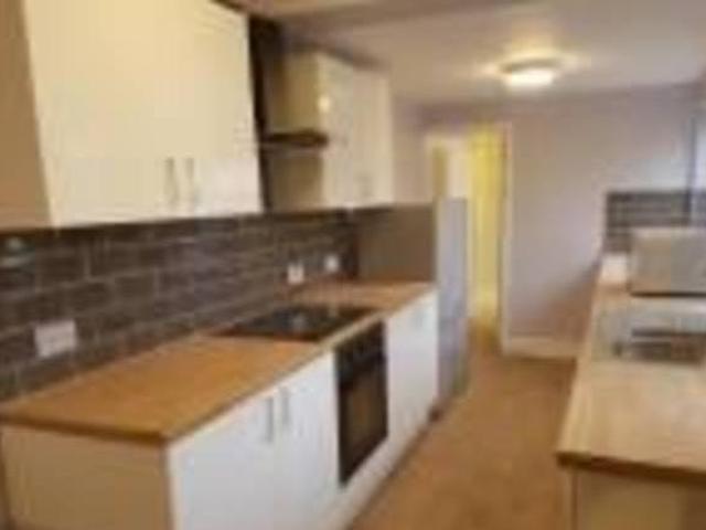 6 bedroom terraced house for rent in 8 Robey Street Lincoln LN5 8AU LN5