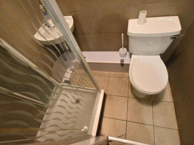 6 bedroom terraced house for rent in Cardigan Road, Leeds, LS6