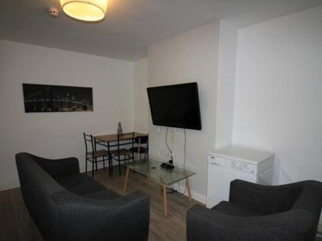 6 Bedroom Terraced House For Rent In Charterhouse, Coventry