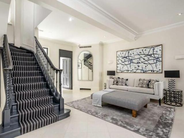 6 bedroom terraced house for rent in Chesterfield Hill, Mayfair, W1J