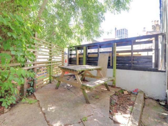 6 bedroom terraced house for rent in Clyde Road, Brighton, BN1