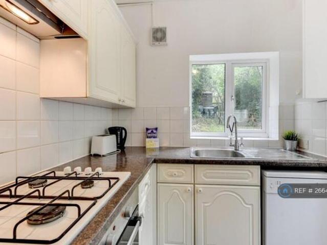 6 bedroom terraced house for rent in Baden Road, Brighton, BN2