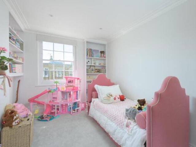 6 bedroom terraced house for rent in Belgravia, London, SW1W