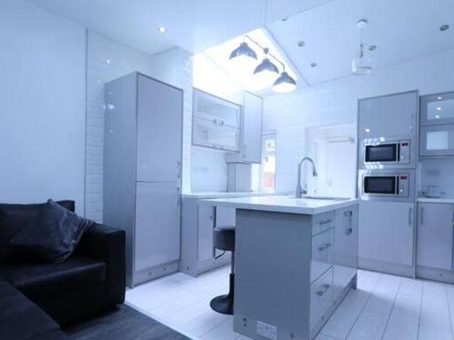6 Bedroom Terraced House For Rent In Birmingham