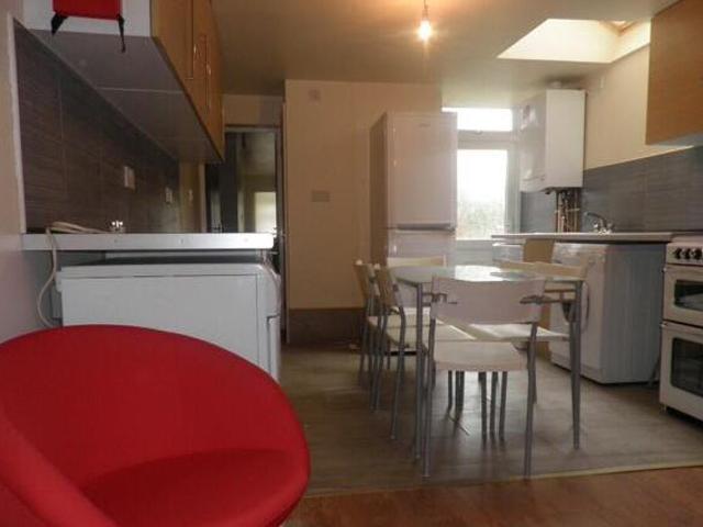 6 Bedroom Terraced House For Rent In Birmingham