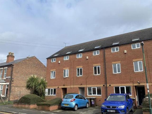 6 Bedroom Terraced House For Rent In Dunkirk, Nottingham