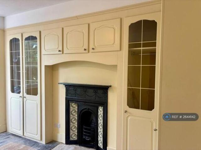 6 bedroom terraced house for rent in Hollicondane Road, Ramsgate, CT11