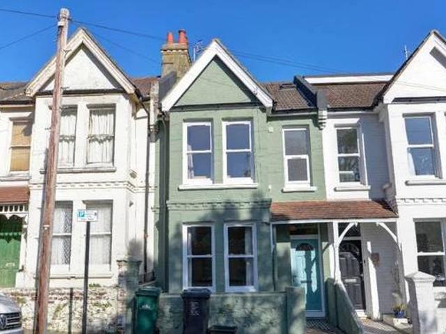 6 bedroom terraced house for rent in Hollingbury Park Avenue BN1