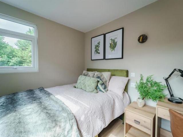 6 bedroom terraced house for rent in Heeley Road, Birmingham, B29