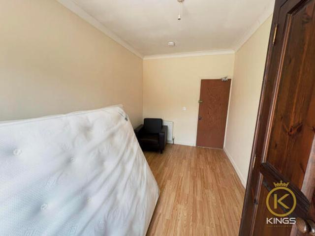 6 bedroom terraced house for rent in Hudson Road, Southsea, PO5