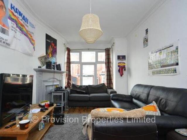 6 Bedroom Terraced House For Rent In Hyde Park, Leeds