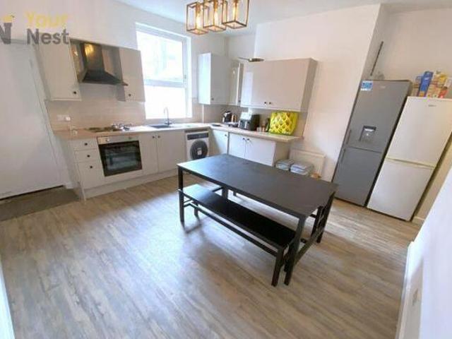 6 Bedroom Terraced House For Rent In Hyde Park