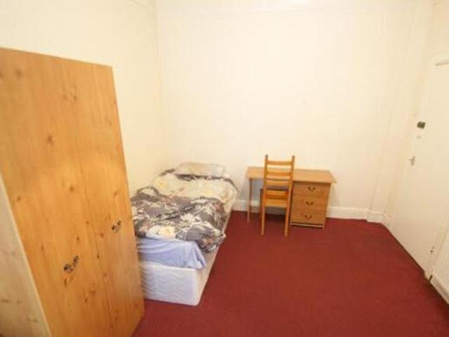 6 Bedroom Terraced House For Rent In Hyde Park