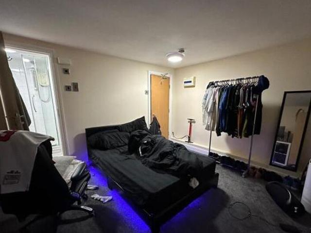 6 Bedroom Terraced House For Rent In Hyde Park