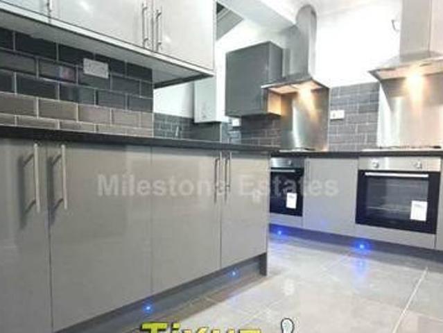 6 bedroom terraced house for rent in Junction Road Reading RG1