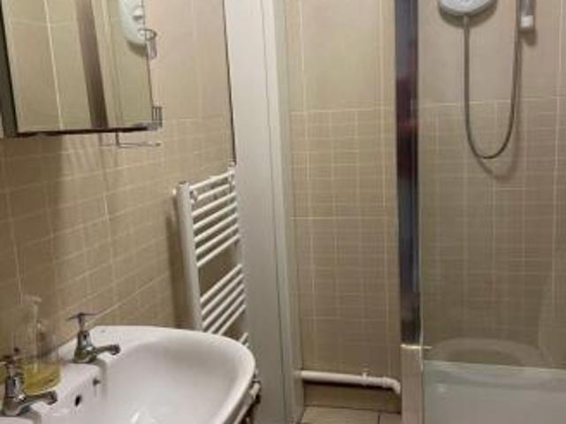 6 bedroom terraced house for rent in Oak Tree Lane, Selly Oak, Birmingham, B29 6HX, B29