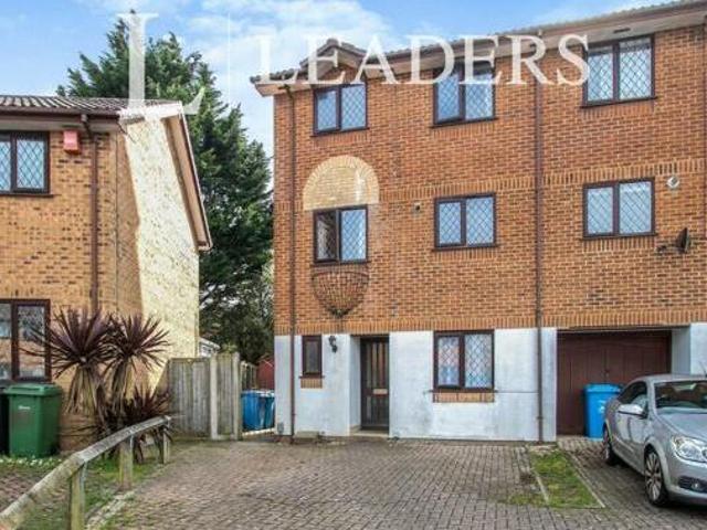 6 Bedroom Terraced House For Rent In Off Fern Barrow, Bournemouth