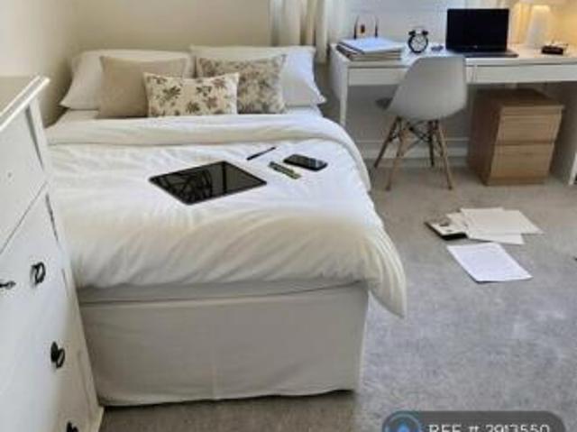 6 bedroom terraced house for rent in Lodore Road, Bristol, BS16