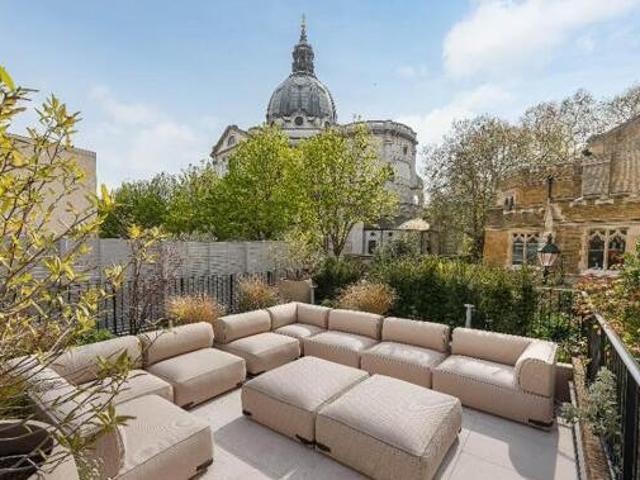 6 Bedroom Terraced House For Rent In London