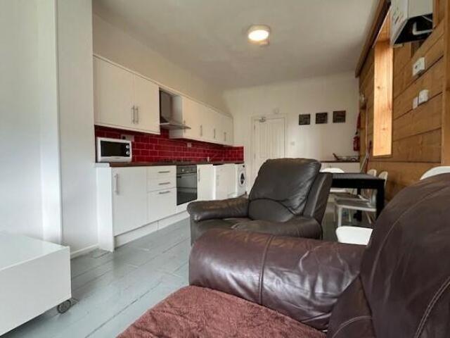 6 bedroom terraced house for rent in Ladysmith Road, Plymouth, Devon, PL4