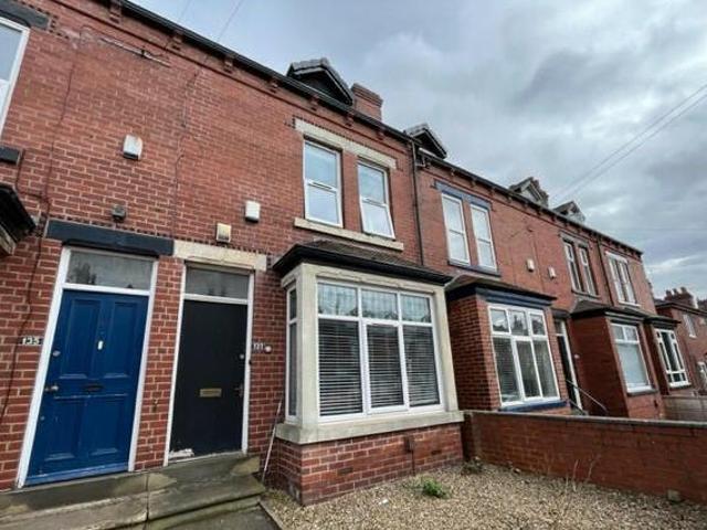 6 Bedroom Terraced House For Rent In Leeds