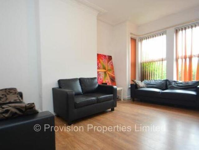 6 Bedroom Terraced House For Rent In Leeds