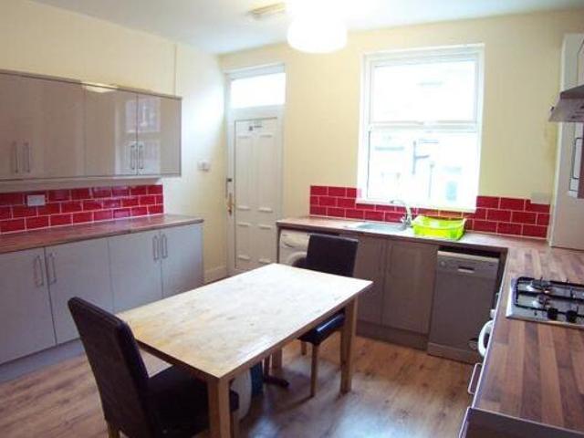 6 Bedroom Terraced House For Rent In Leeds, West Yorkshire