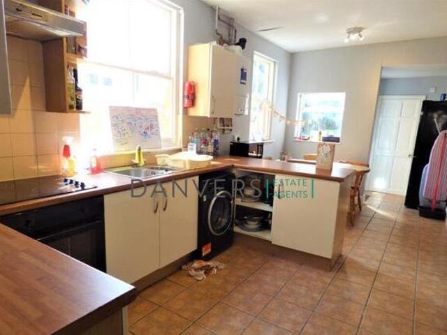 6 Bedroom Terraced House For Rent In Leicester