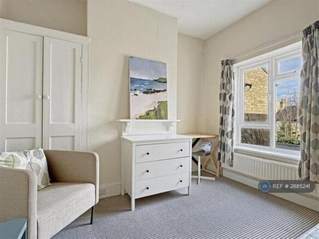 6 bedroom terraced house for rent in Madras Road, Cambridge, CB1