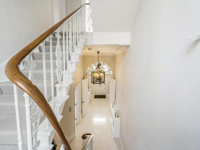 6 bedroom terraced house for rent in Park Square East, London, NW1