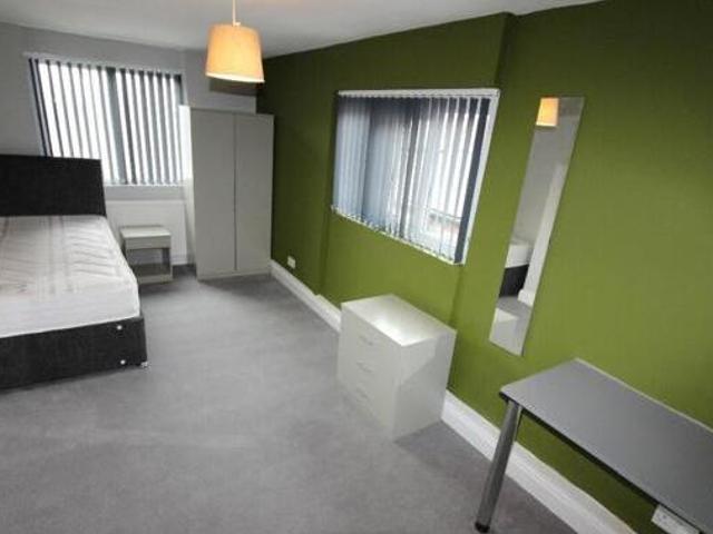 6 Bedroom Terraced House For Rent In Preston