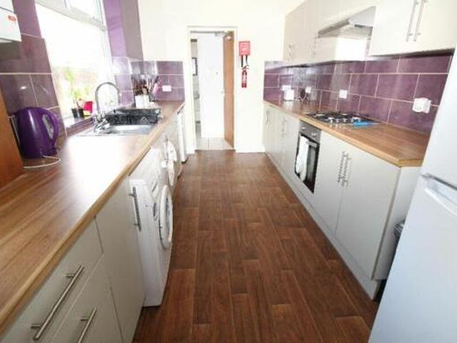 6 Bedroom Terraced House For Rent In Preston