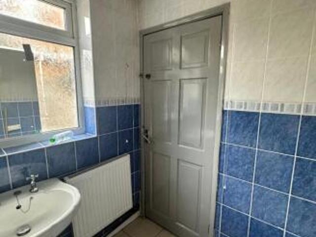 6 bedroom terraced house for rent in Rookery Road, Selly Oak, Birmingham, B29