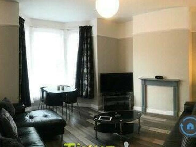 6 bedroom terraced house for rent in Ramilies Road Liverpool L18