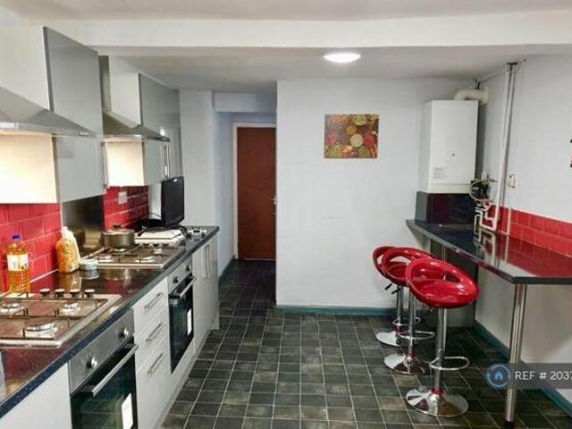 6 Bedroom Terraced House For Rent In Reading