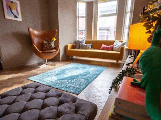 6 bedroom terraced house for rent in Ruskin Avenue Manchester Greater Manchester M14