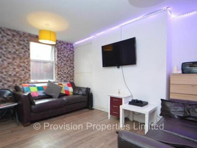 6 Bedroom Terraced House For Rent In Woodhouse, Leeds