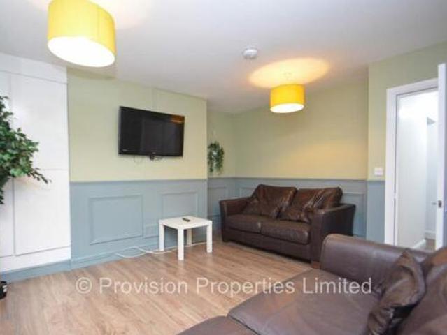 6 Bedroom Terraced House For Rent In Woodhouse, Leeds