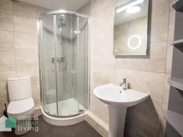 6 bedroom terraced house for rent in West Lorne Street, Chester, Cheshire, CH1