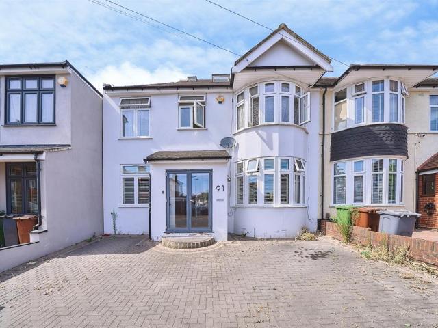 6 bedroom terraced house for sale