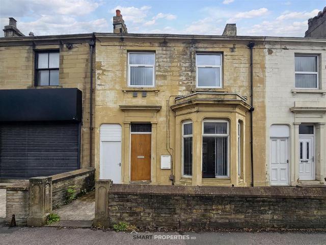 7 bedroom terraced house for sale